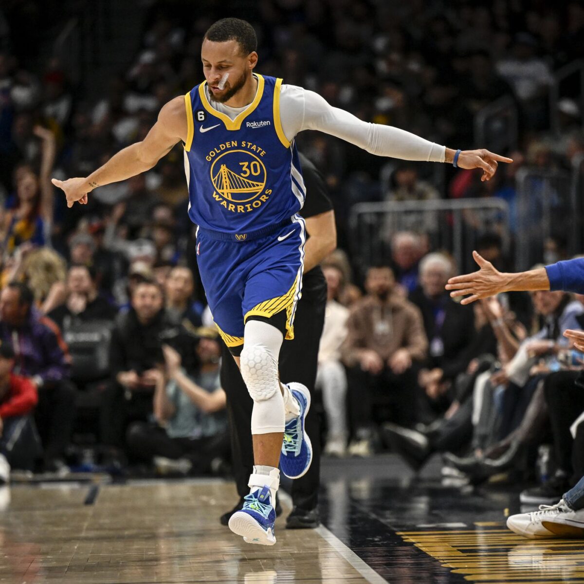 Steph Curry & Under Armour - StockX News